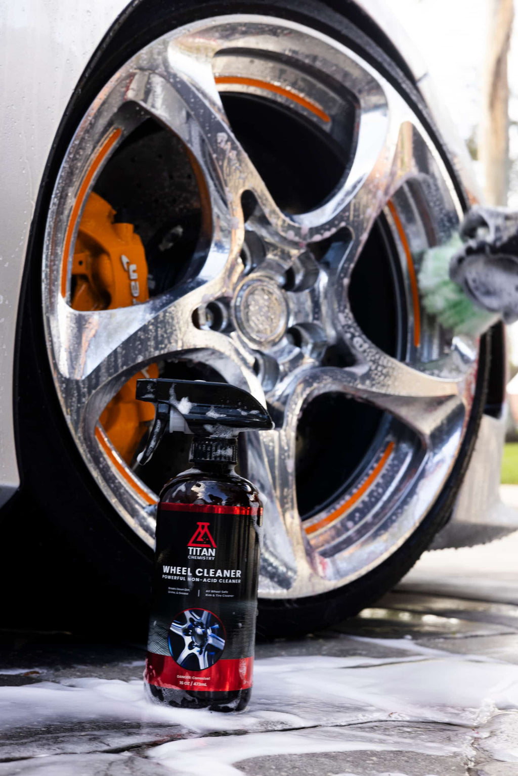 Wheel Cleaner - Powerful Non-Acid Cleaner – TITAN CHEMISTRY